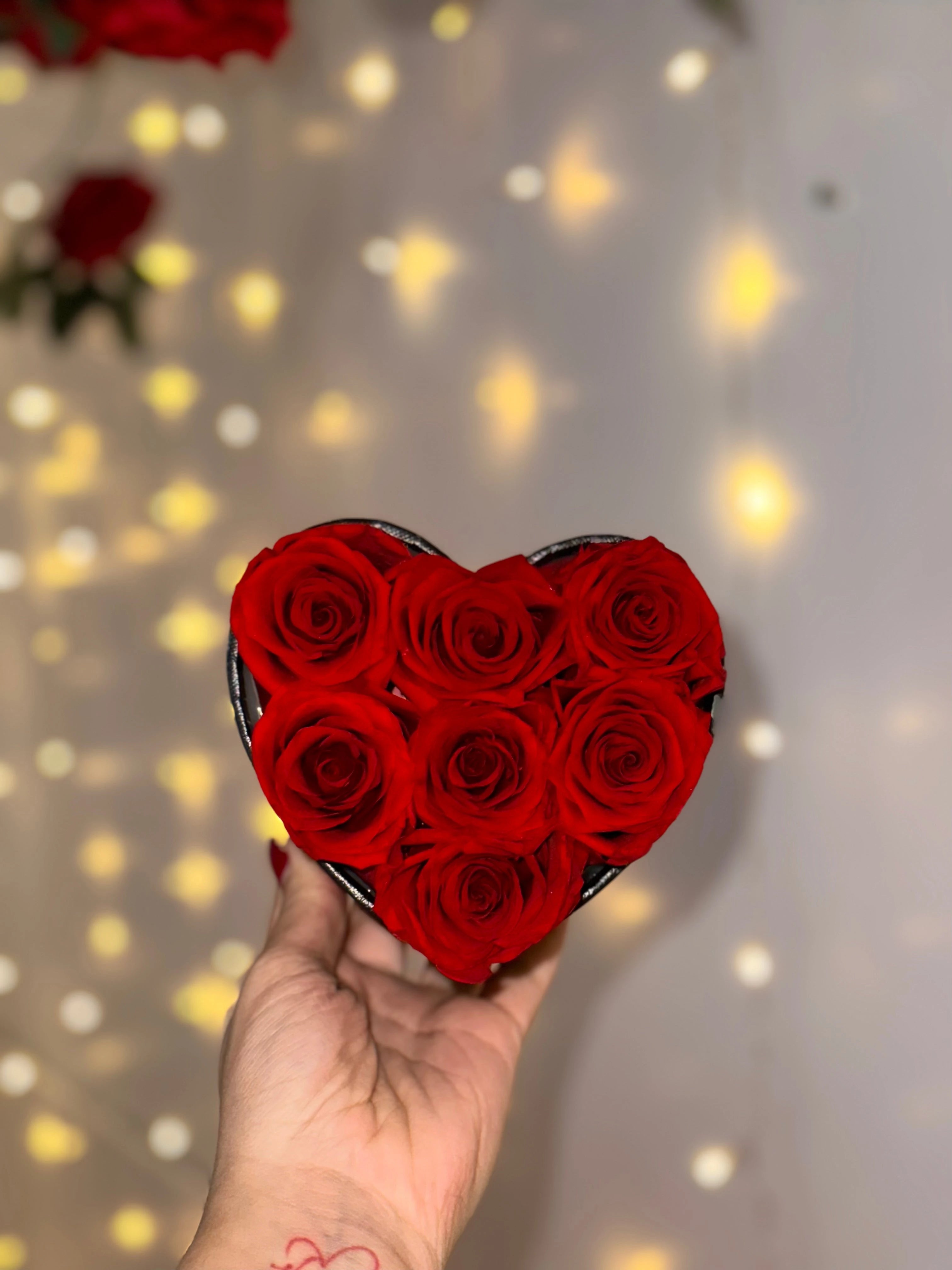 Preserved Roses – Cupid's World Hawaii